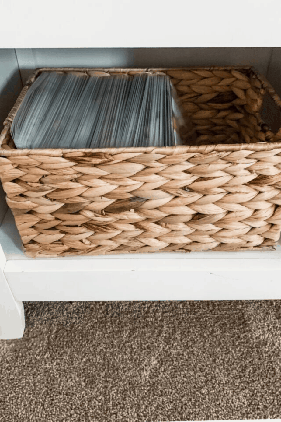 DVD Storage Idea for a Clutter Free Entertainment Center - Organization ...