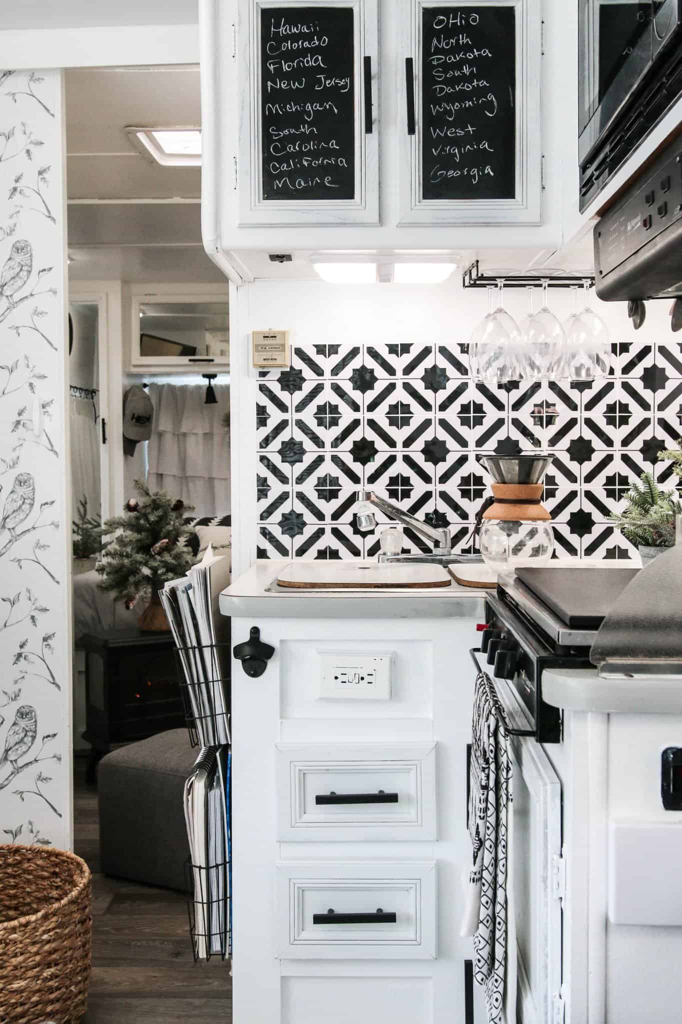 Camper Remodel Ideas That Will Inspire You To Remodel Your Own ...