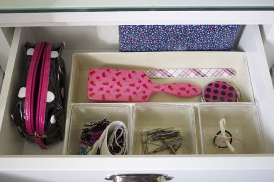 8 Brilliant Ways To Organize Bathroom Drawers - Organization Obsessed